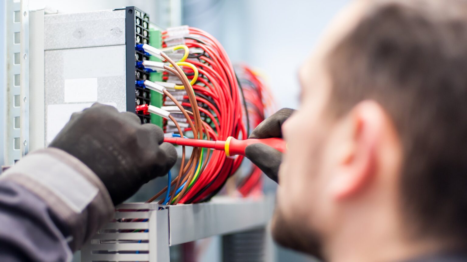 Understanding Live Wire: A Comprehensive Guide – Mister Sparky of ...