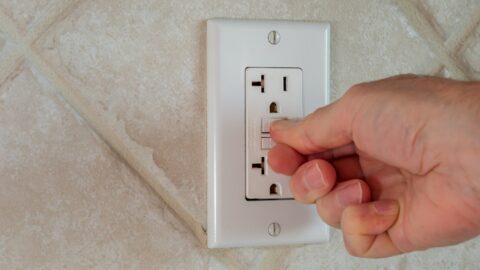 How to Wire a GFCI Outlet: A Comprehensive Guide – Mister Sparky of ...